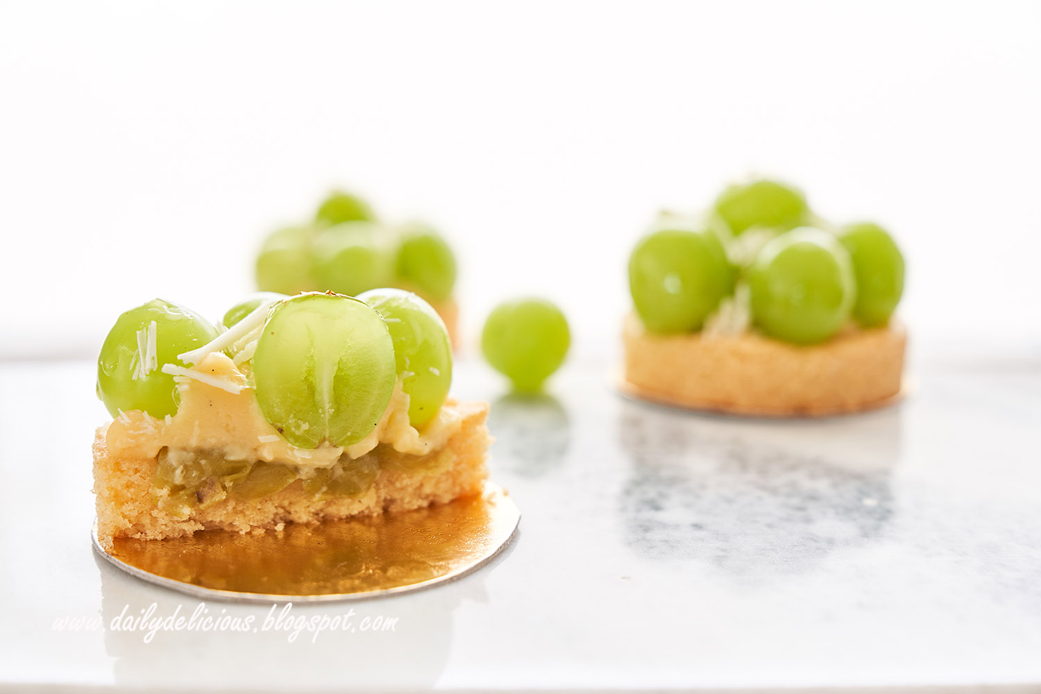 dailydelicious: Grape Tarts