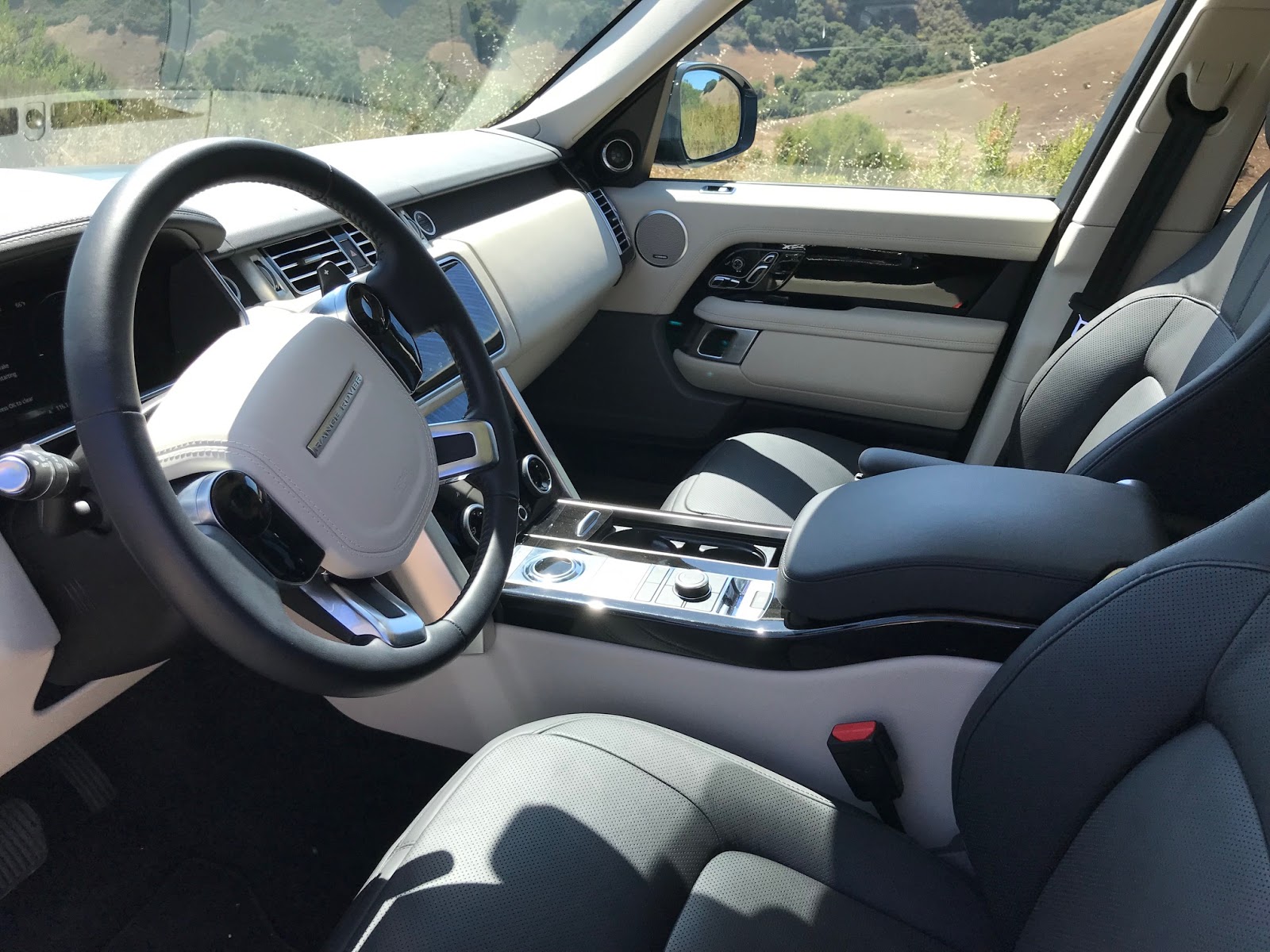 30 Minutes With: The 2019 Range Rover HSE P400e
