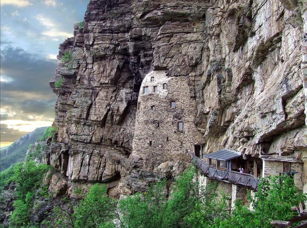 Beautiful Eastern Europe: Hermitage & Monastery of Saint Sava - Serbia