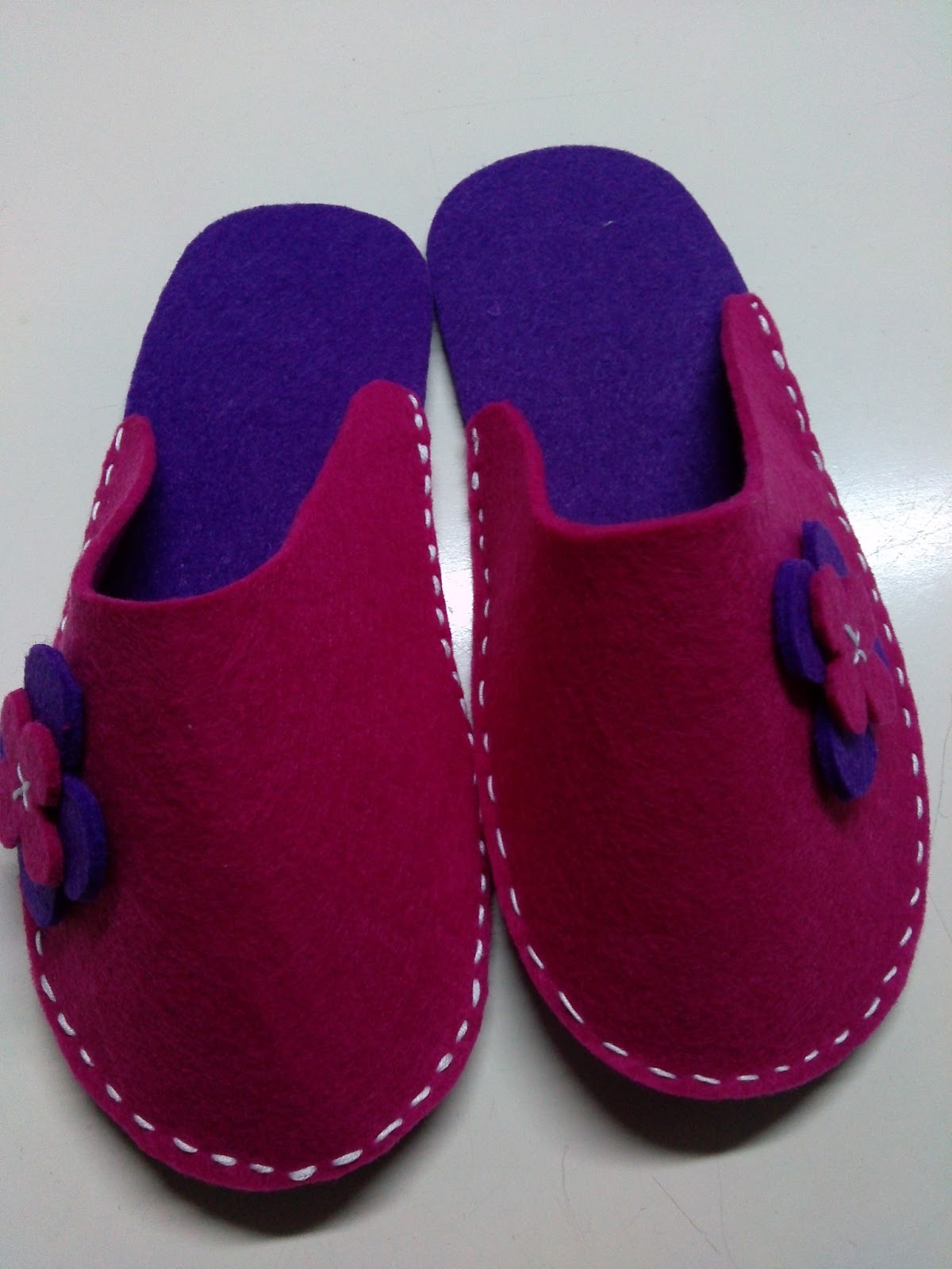 Vetrinca: Copati iz filca