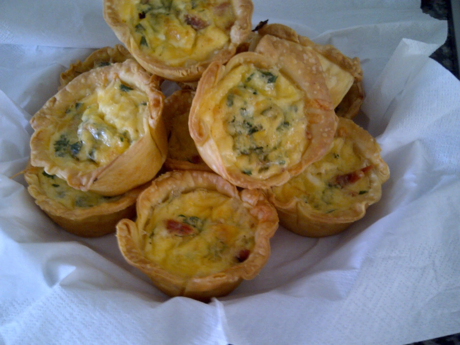 Pearls of Style: Plate Up. Mini Quiches