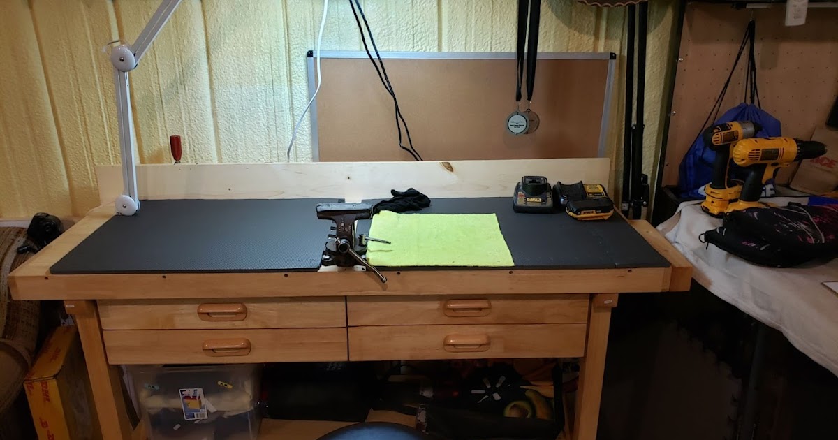 PawPaw's House: Gunsmithing Table