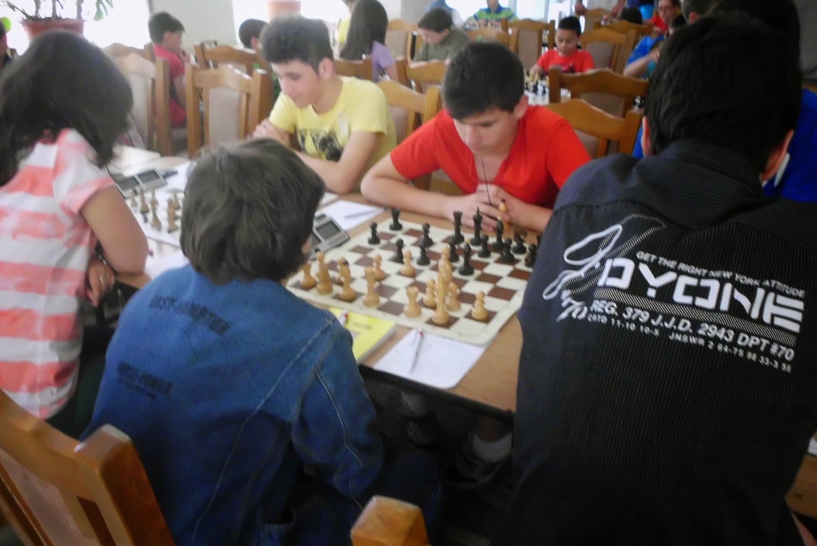 SAH CU ORIZONT 64: "CALUTUL DE FILDES" TURNEU DE SAH PENTRU COPII SI ...