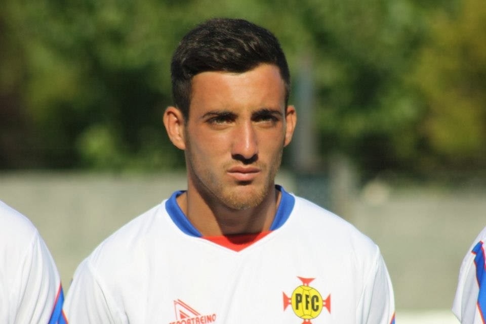 Mitchfoot Futebol Matosinhos: MÁRIO COSTA (ex Padroense) ESTÁ LIVRE DE ...