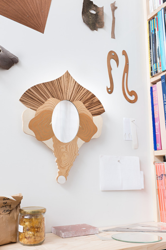 Furniture and wood shavings: Juliette Binet