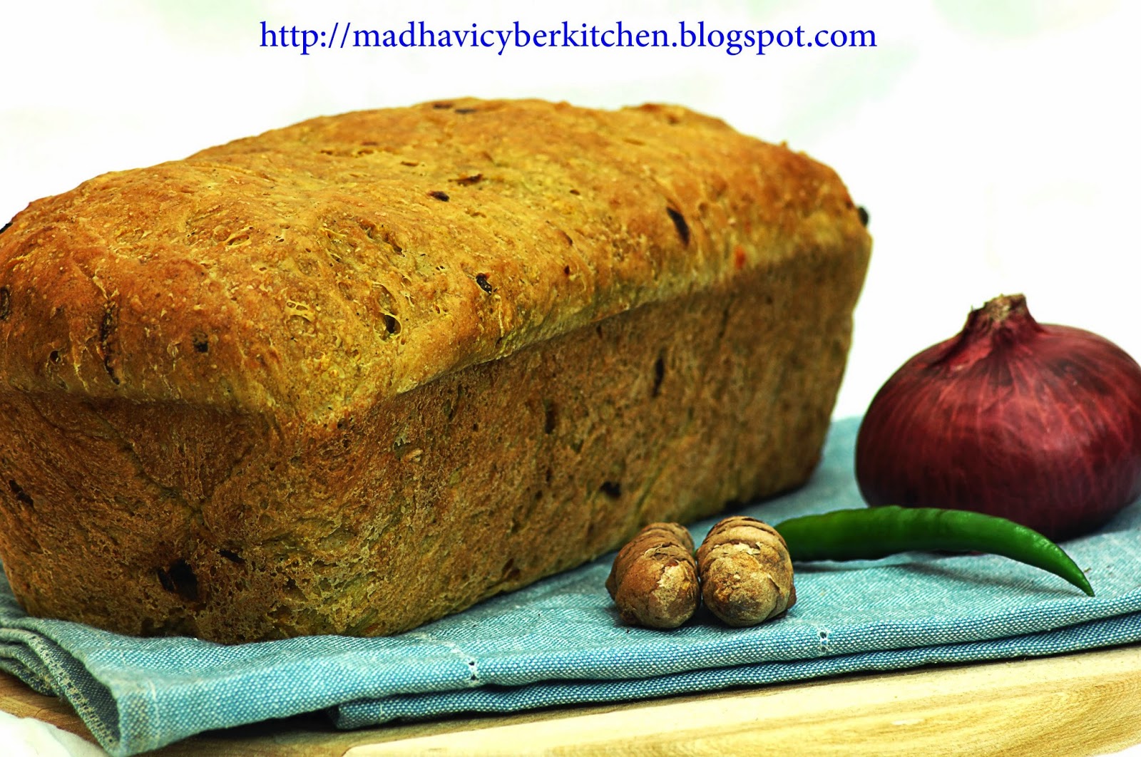 Madhavi's Cyber Kitchen: Turmeric Onion Bread