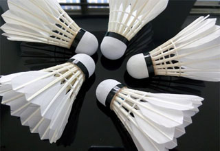 Jual Shuttlecock, Jual Shuttlecock Malang, Grosir Shuttlecock, Agen ...