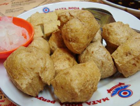 Tahu Pong Hayam Wuruk Jakarta » Real Indonesian Ladies