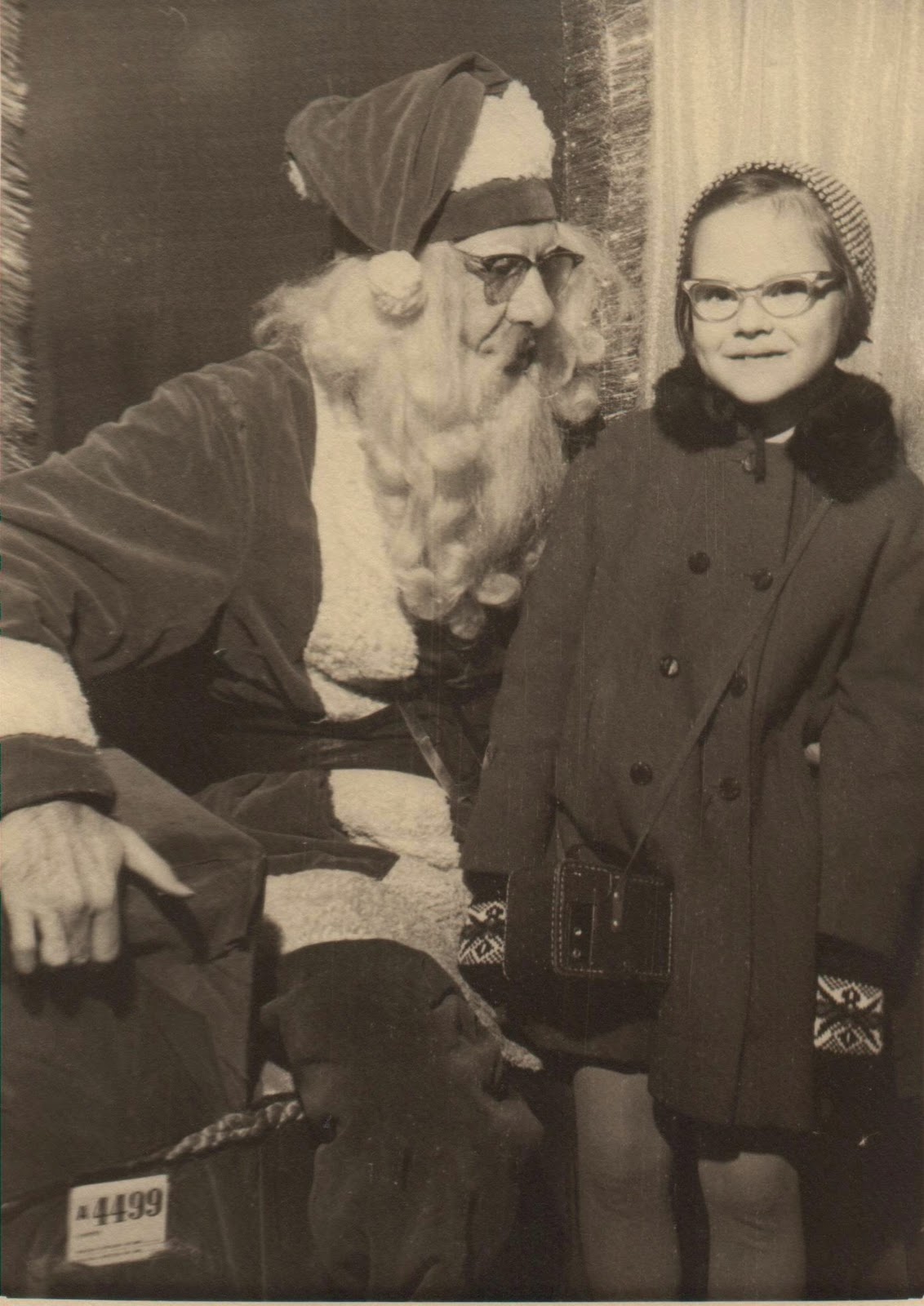 Amber Reunion: Santa Fake