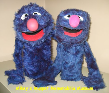 Mikey's Vintage Sesame Street Toy Puppets Blog!: Grover Hand Puppet