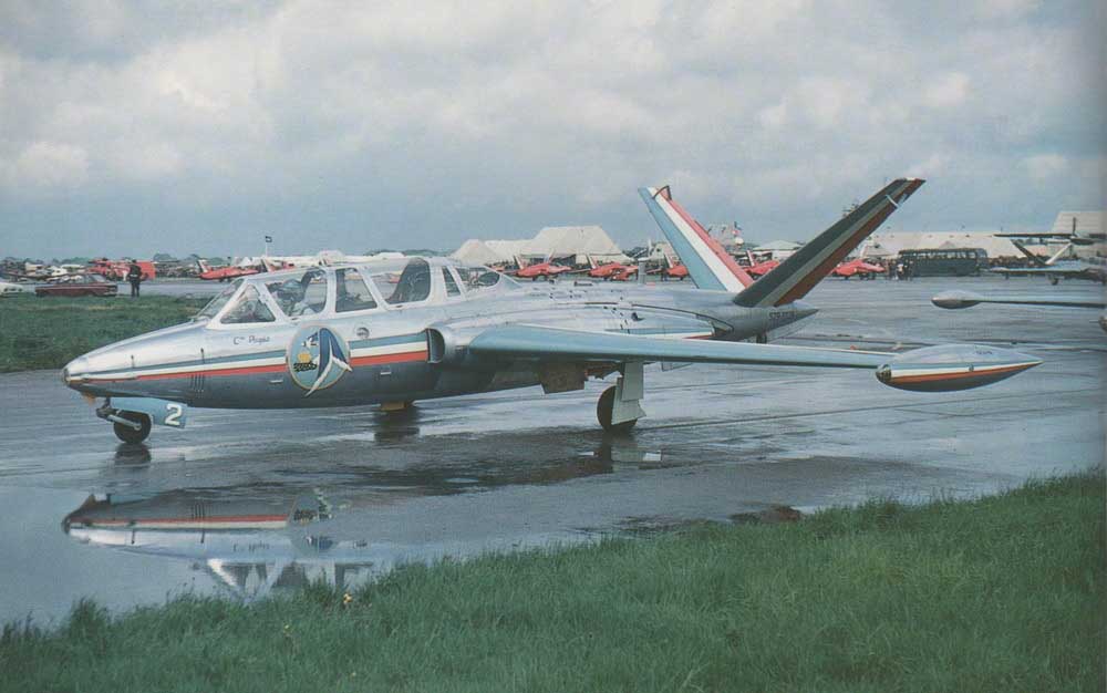 Patrouille De France CM.170 Fouga Magister Gallery | Aerobatic Display ...