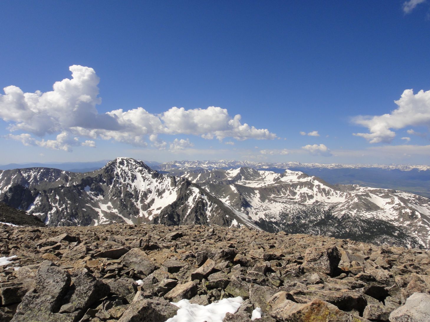 Hiking Rocky Mountain National Park: Apache Peak via Queens Way couloir.