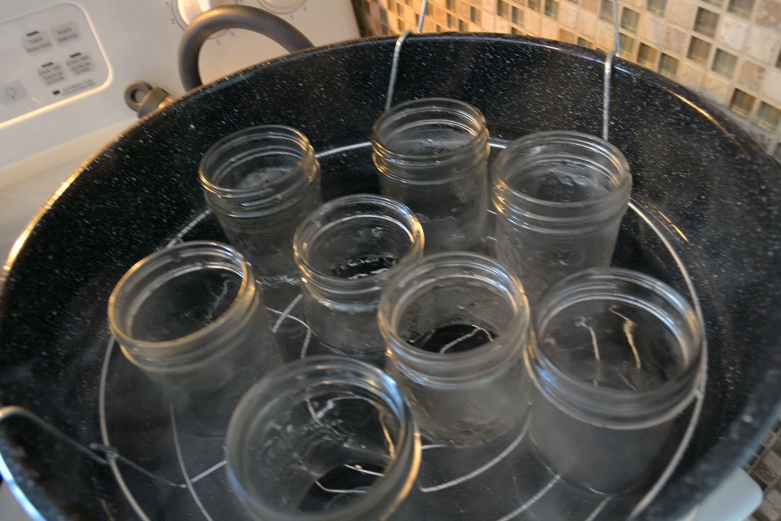 Equal Opportunity Kitchen: July 2011