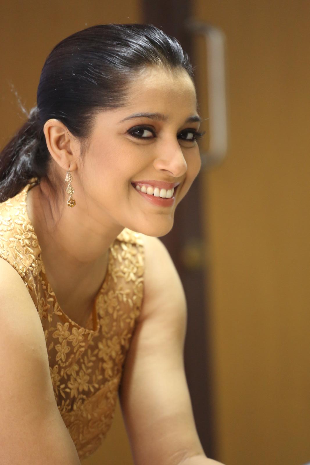 Tv Anchor Rashmi Gautam Latest Photo Shoot stills - Hot Actress Photos