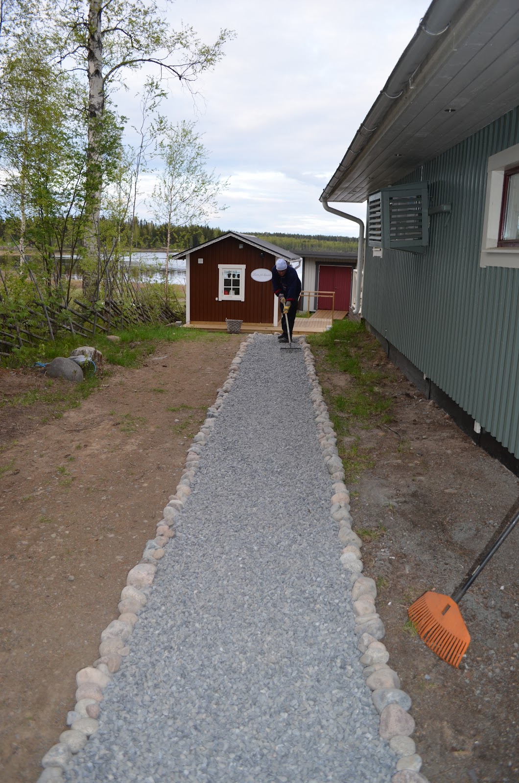 LunaDsign: Om att gräva efter kattskallar