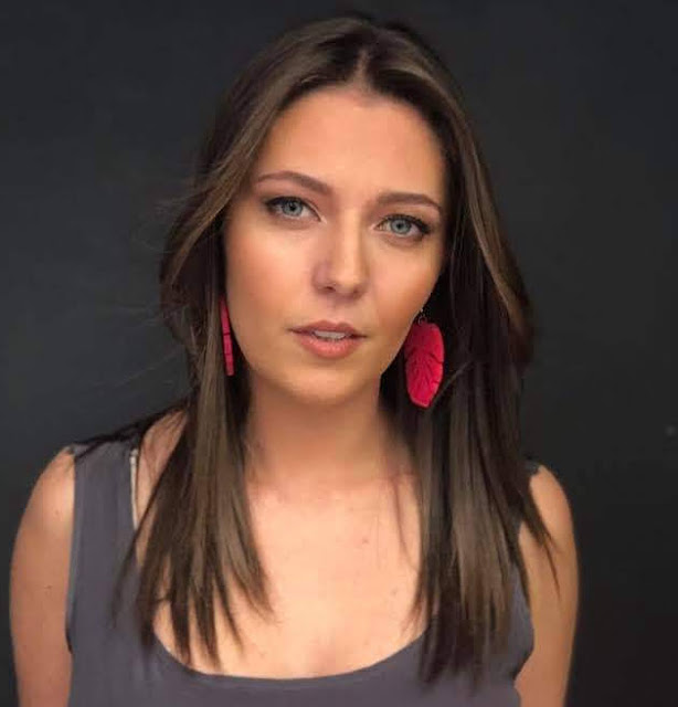 POR TU PUERTA: LUCIANA WAINER LA GENERACION INFORMATIVA QUE ESPERABA LA ...