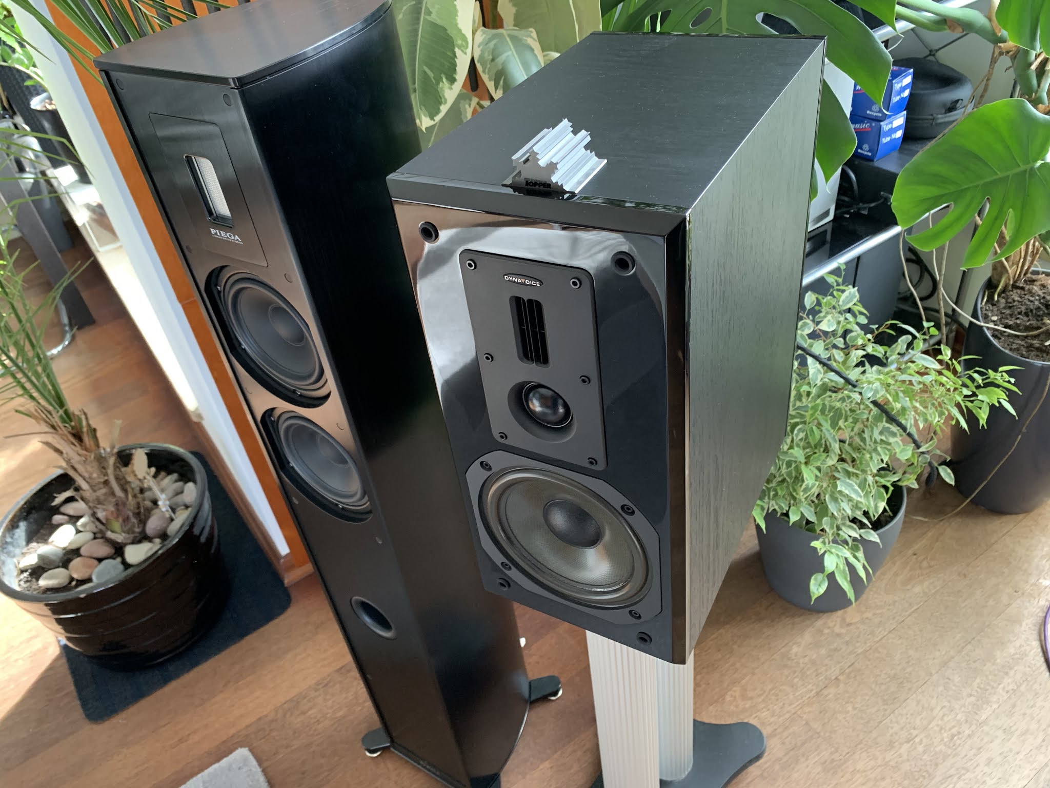 Stereo i Kolorowo - Underground: Kolumny podstawkowe Dynavoice ...