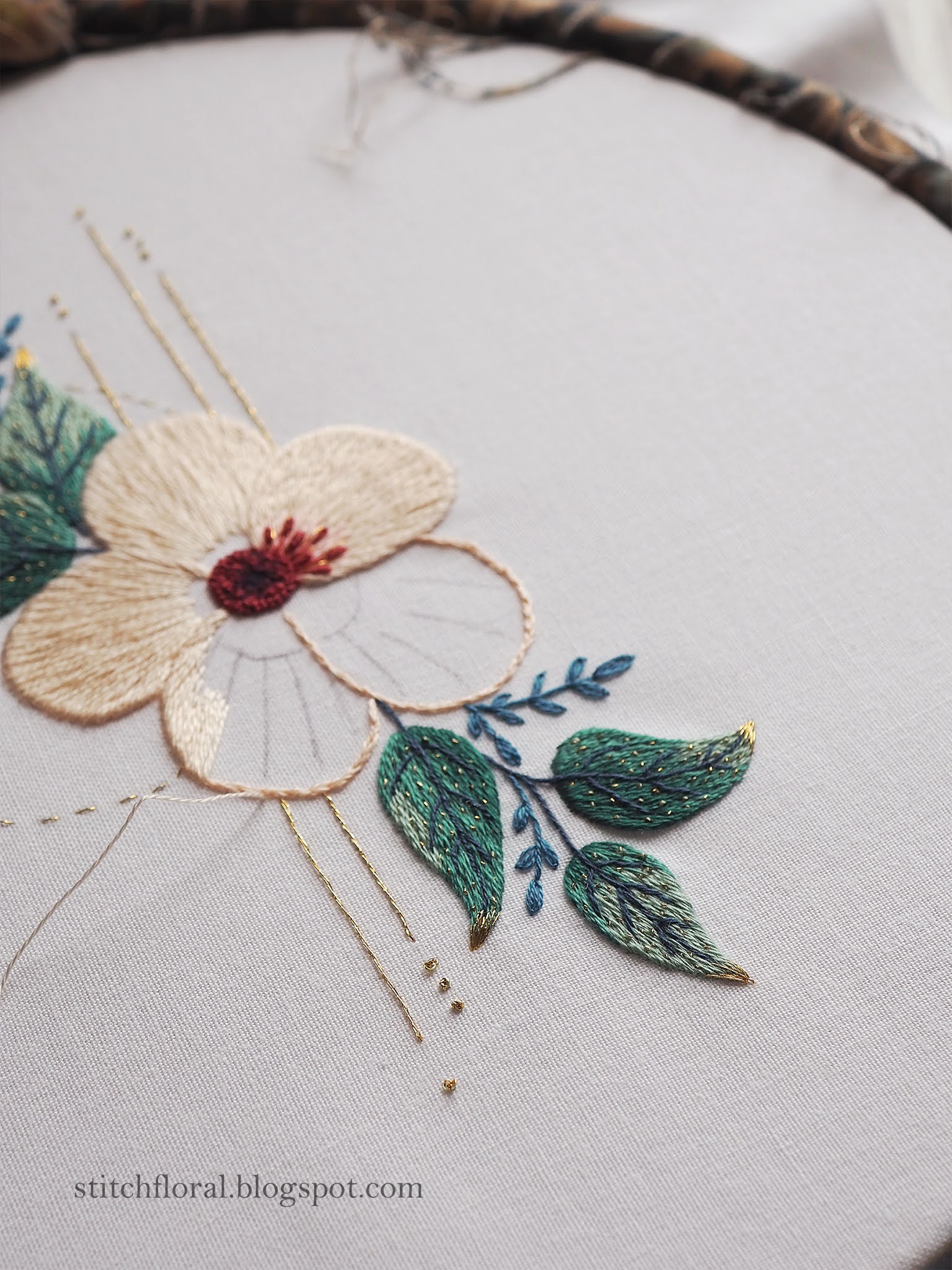 Long and short stitching by sections - Stitch Floral