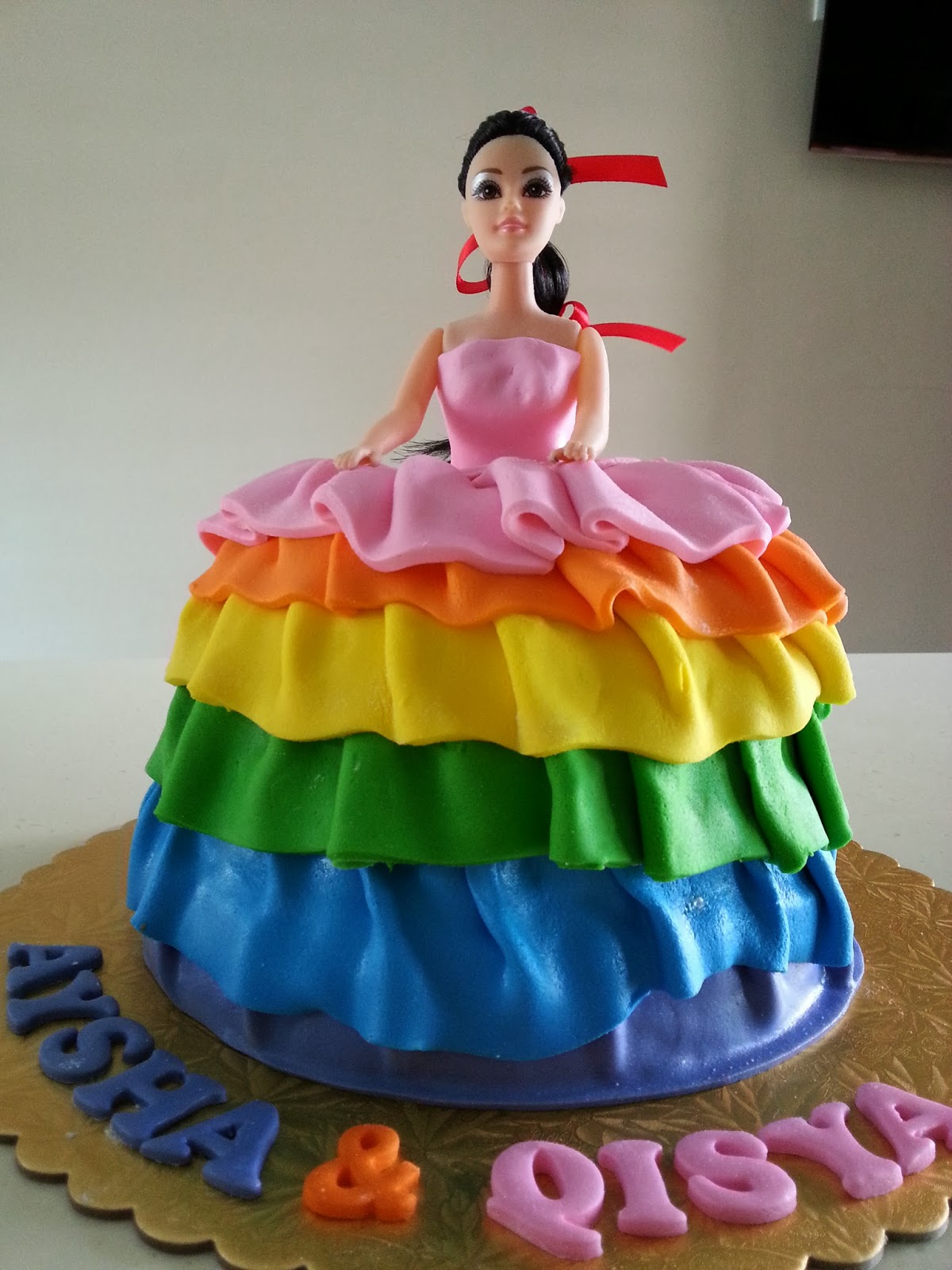 Zeti Hot Oven: 365 Hot Oven - Rainbow Princess Cake