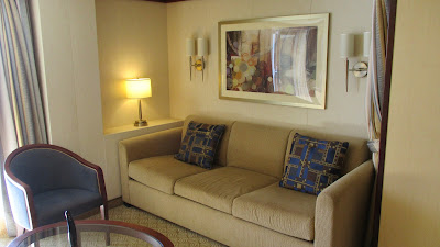 Deb's Days: Royal Princess Handicap Accessible Mini Suite Cabin