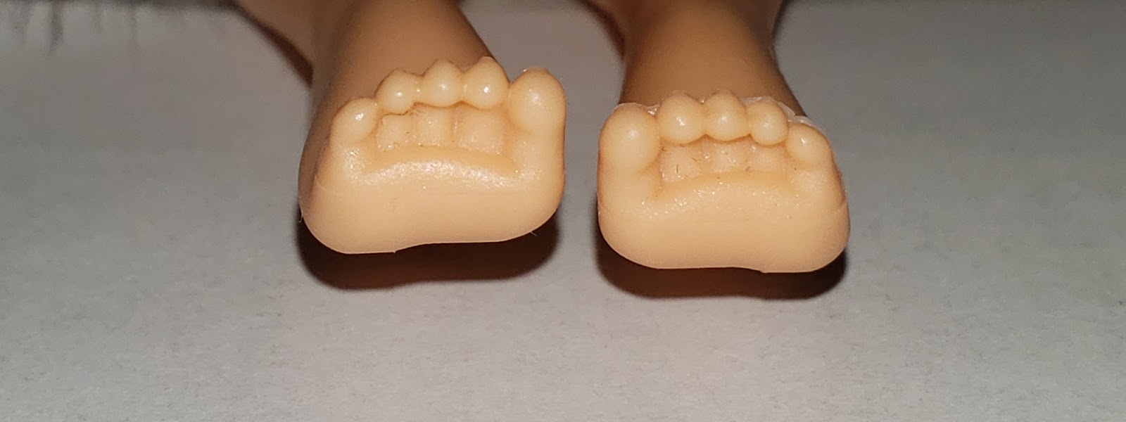 Confessions of a Dolly Lover: Modern crap, part 2: L.O.L. O.M.G.