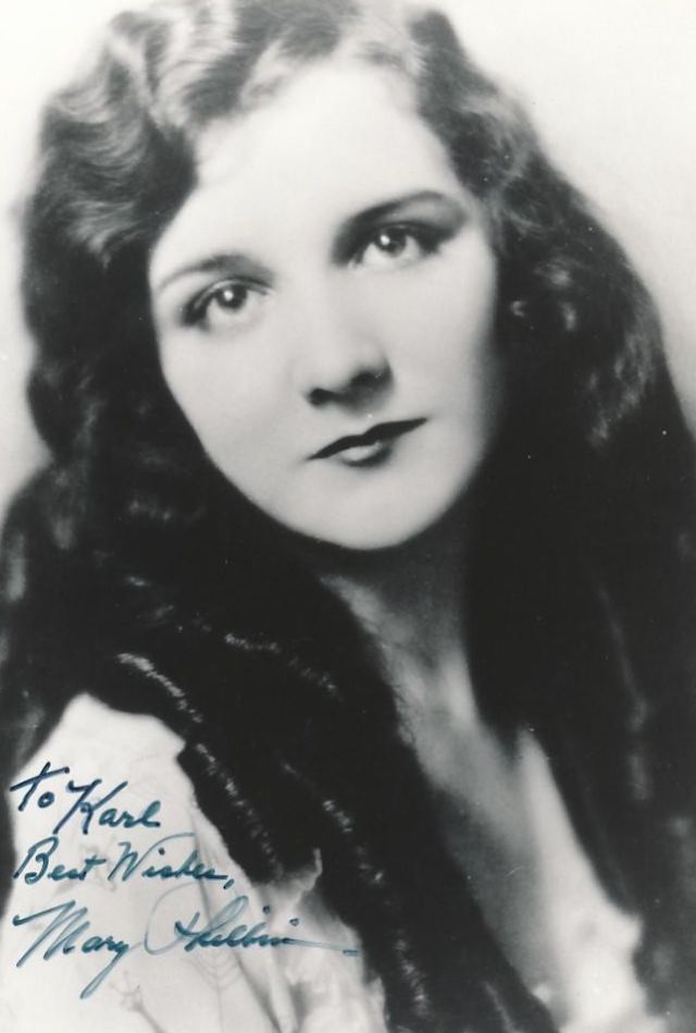 35 Gorgeous Photos of American Actress Mary Philbin in the 1920s ...