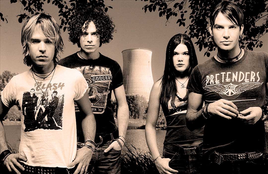 2 or 3 lines (and so much more): Dandy Warhols -- "Bohemian Like You ...