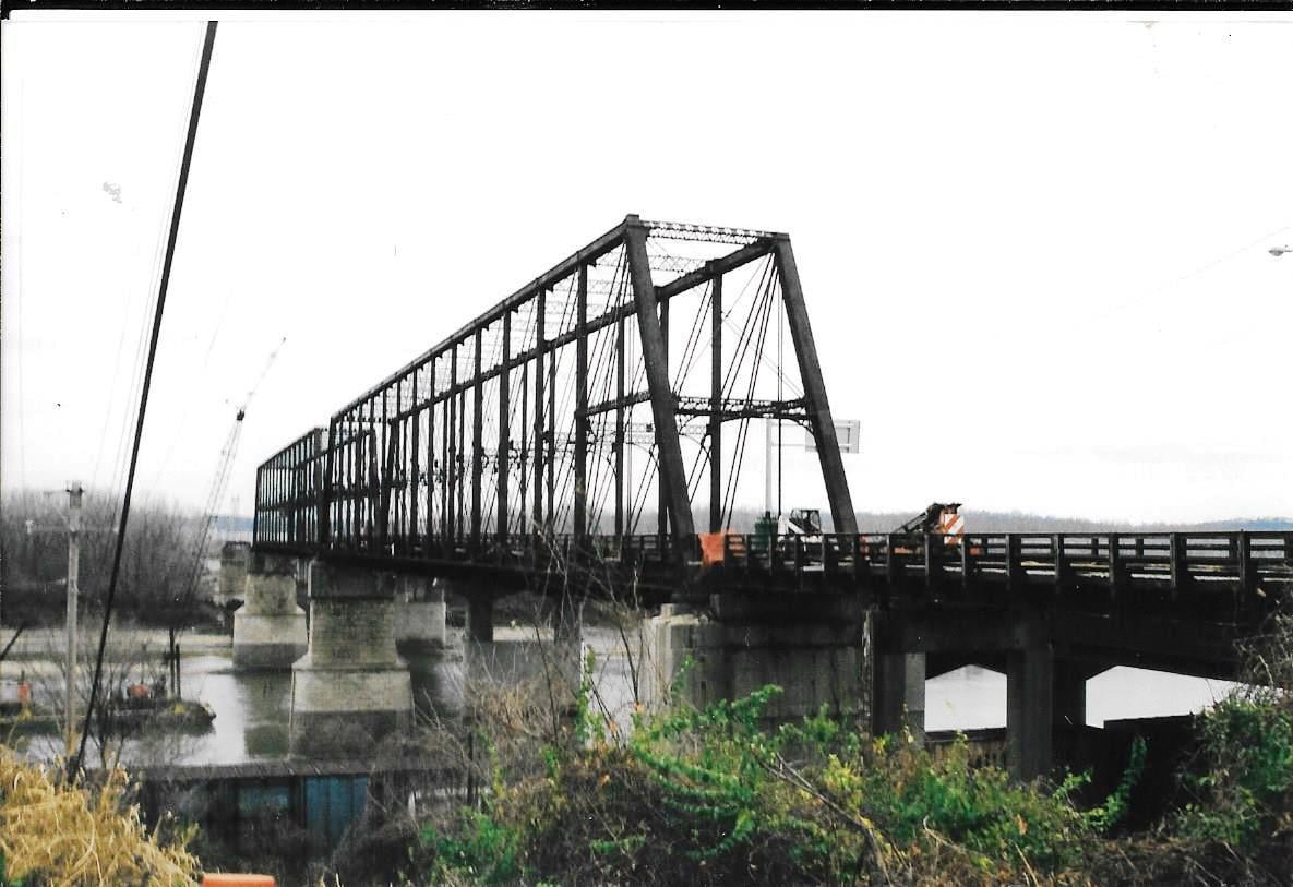 Industrial History: 1887-2001 Chouteau Bridge In Kansas City, MO