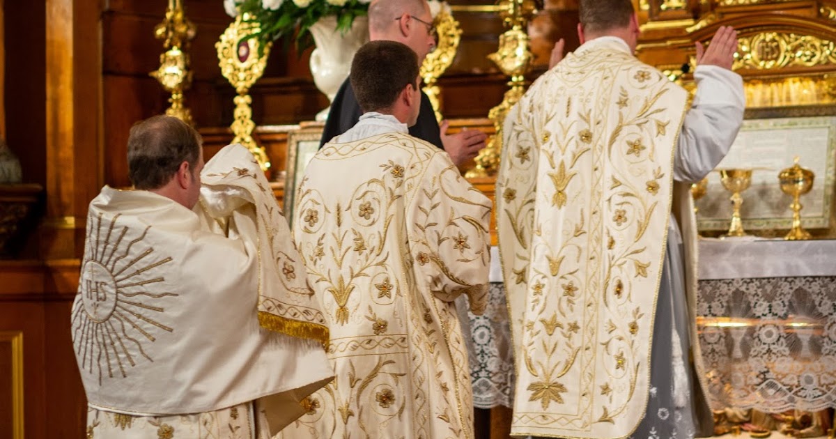 New Liturgical Movement: Progressive Solemnity: Traditional ...