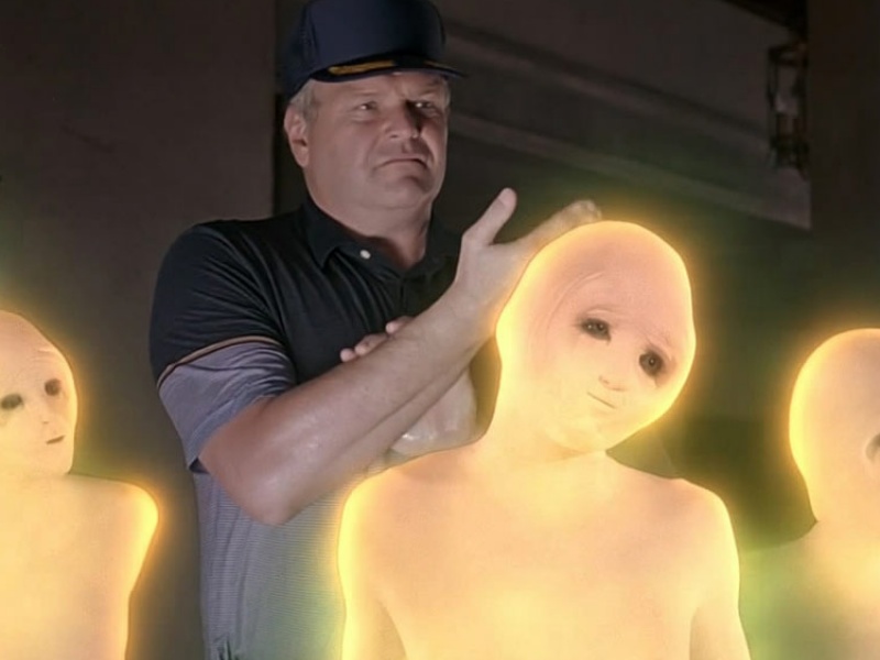 Alien Explorations: Cocoon (1985)