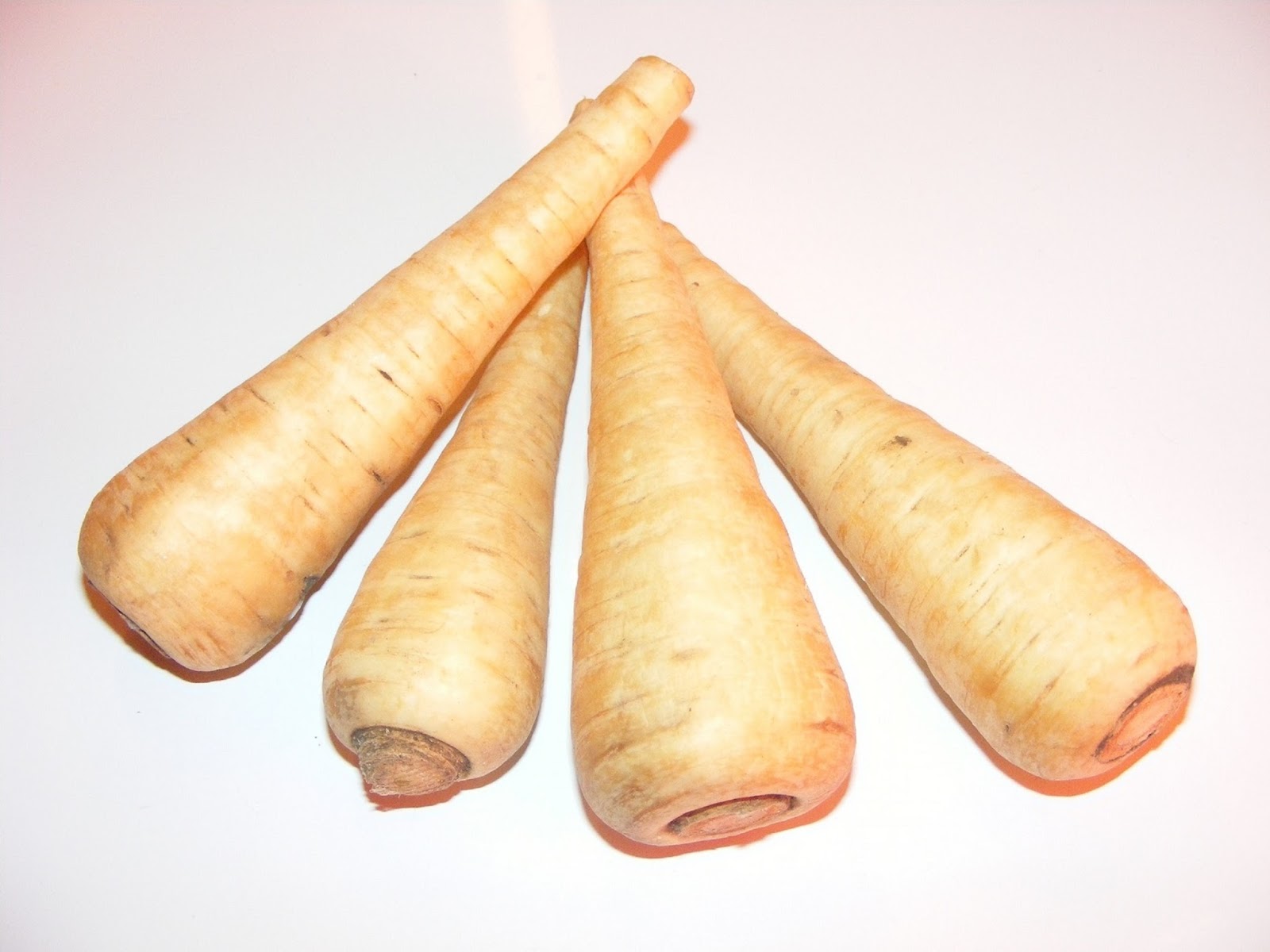 Supa de pastarnac cu ghimbir | Preparatedevis.ro