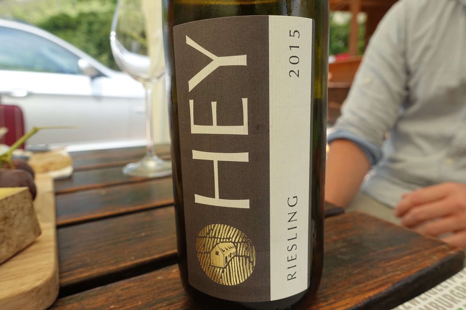 schiller-wine: Vineyard Visit and Wine Tasting Lunch at Weingut Hey in ...