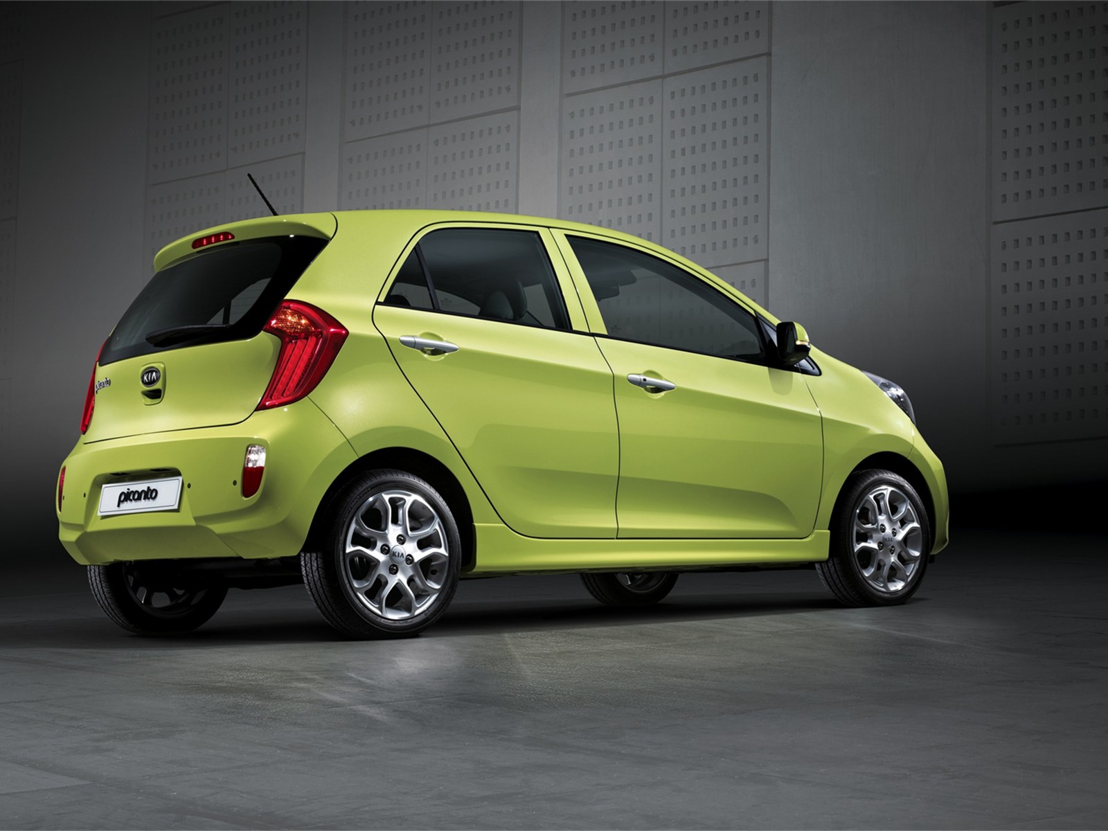 Car Pictures: Kia Picanto 2012