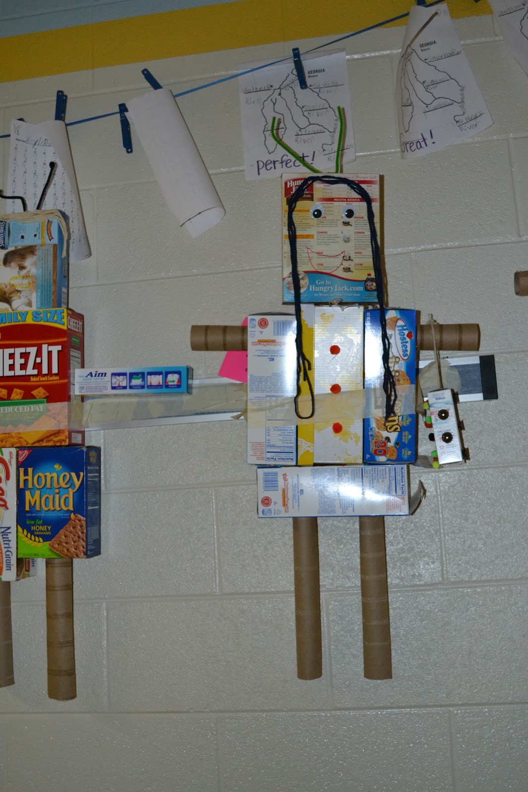 Stapler's Strategies: Solid Shape Robots