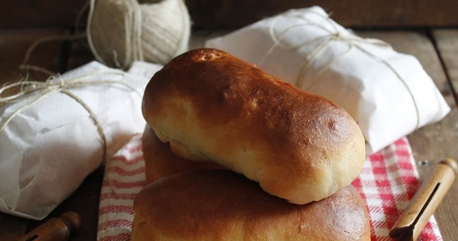 BOLLOS RELLENOS DE JAMÓN YORK Y QUESO