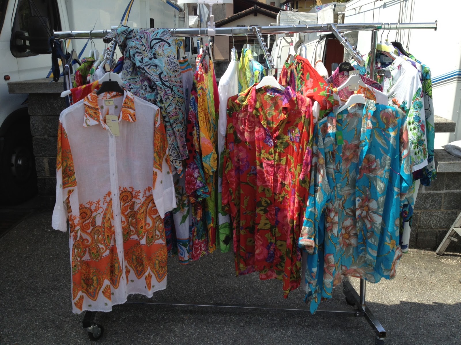 Shopping: Summer Market Trends