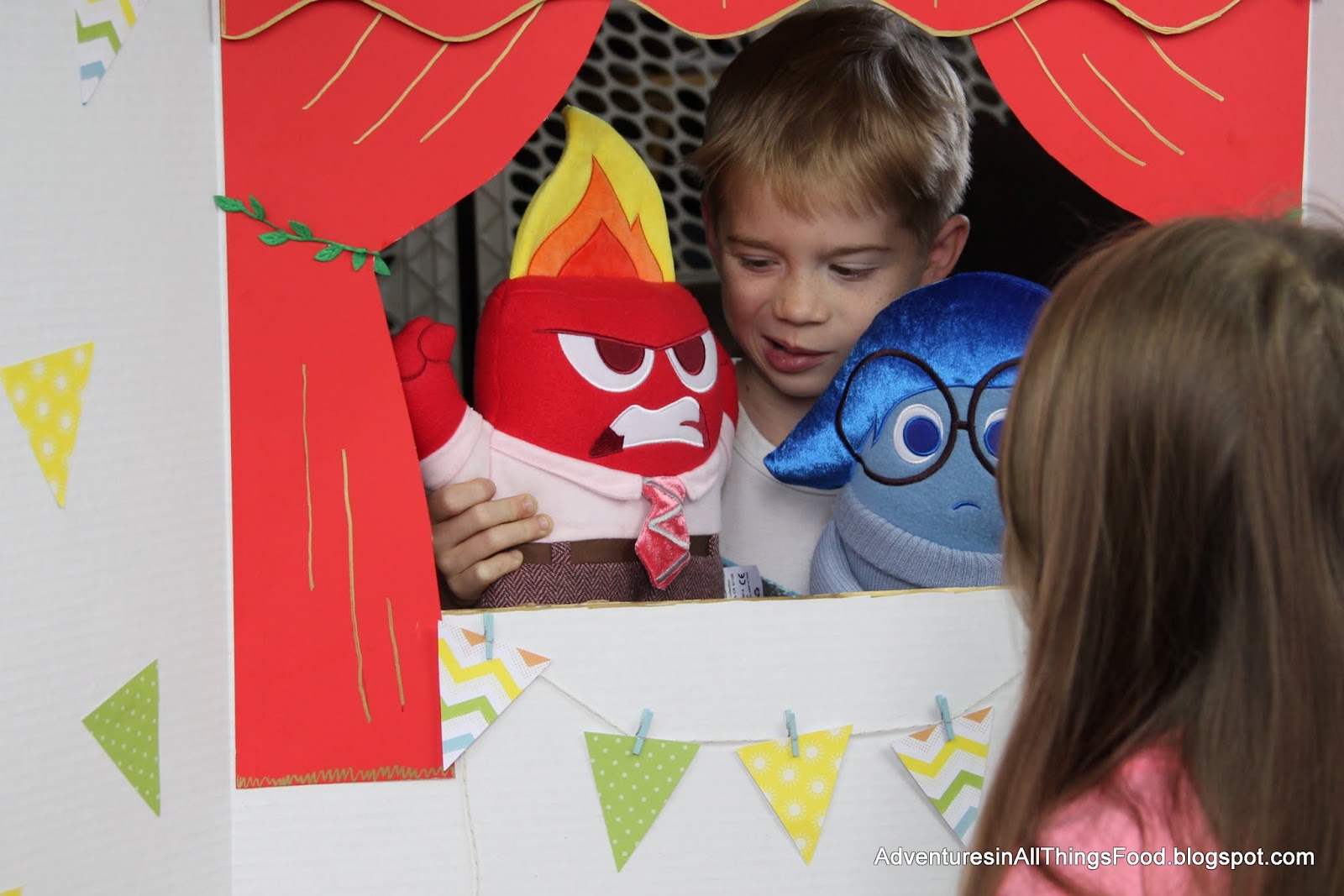 Adventures in all things food: DIY Puppet Theater - Expressing Emotions ...