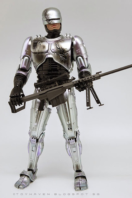 toyhaven: Review III: Hot Toys MMS202D04 1/6th scale Battle Damaged ...
