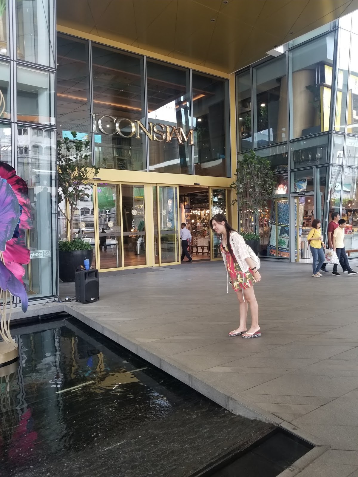 Day 4: Iconsiam - Bangkok, Thailand - chichicho~