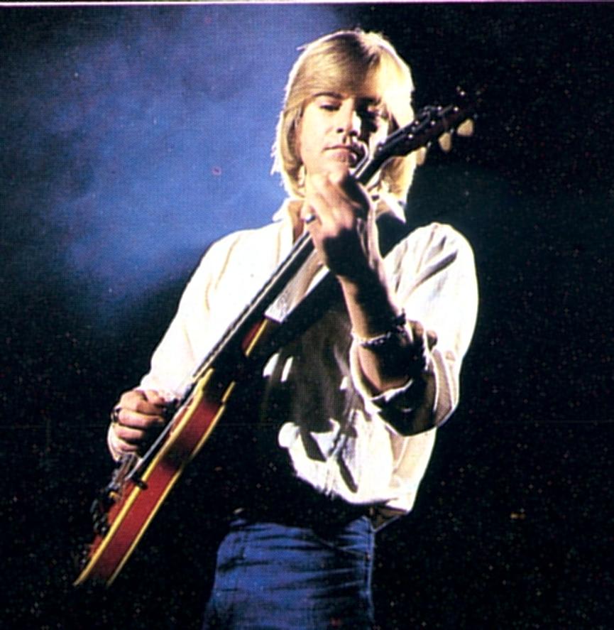 2013-10-14 Efemerides Musicale: Justin Hayward - Moody Blues Attitude