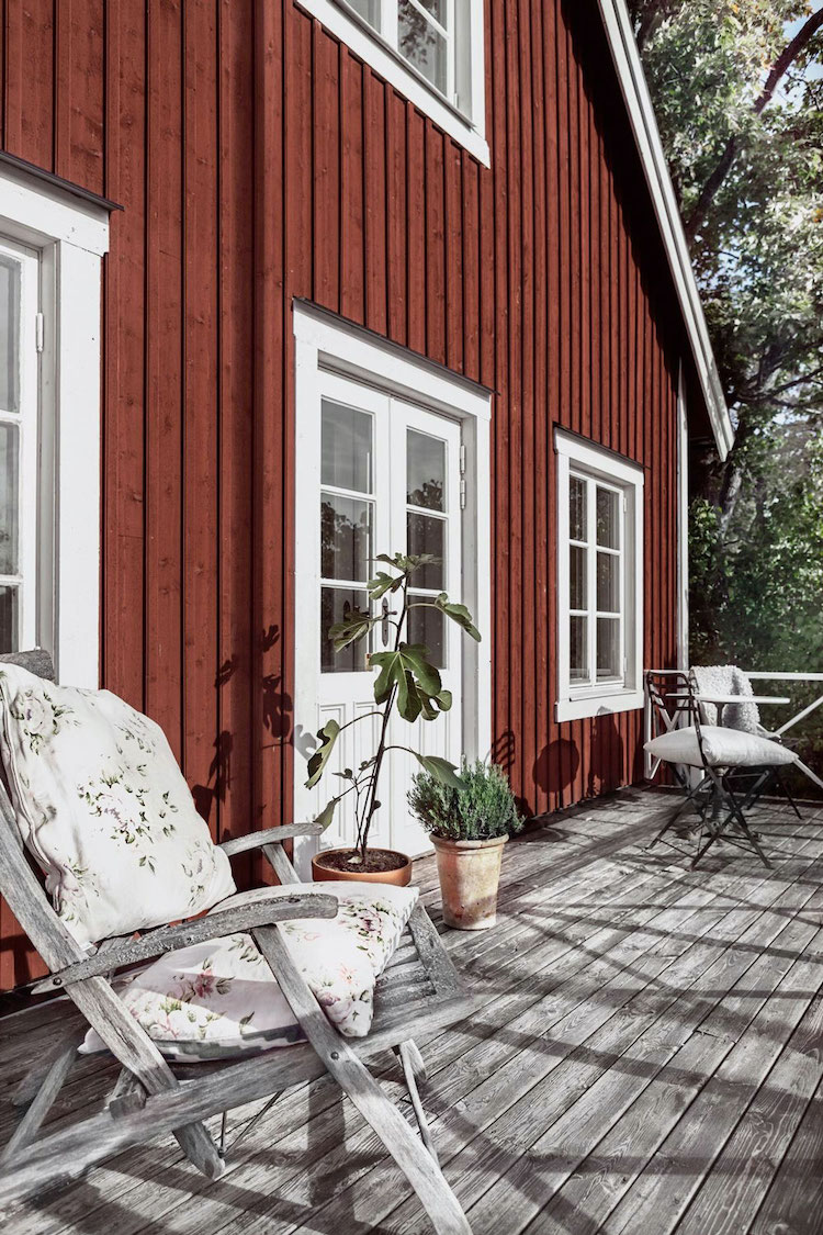 my scandinavian home: An Idyllic Rustic Swedish House In The Countryside