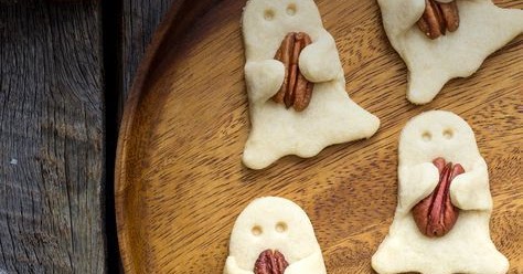 Shortbread Pecan Ghost Cookies - Food Recipes Today