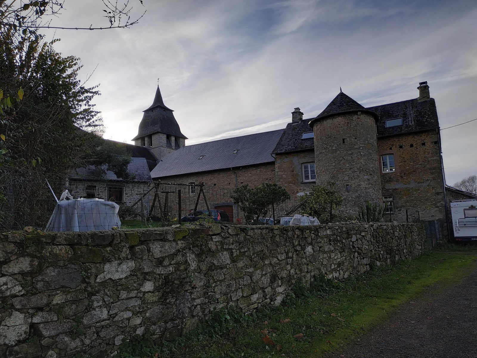 LA FRANCE DES EGLISES FRANCE OF CHURCHES: SAINT-MEXANT