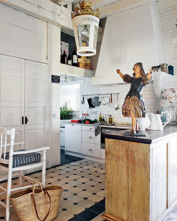 Keltainen talo rannalla: Kaunis koti