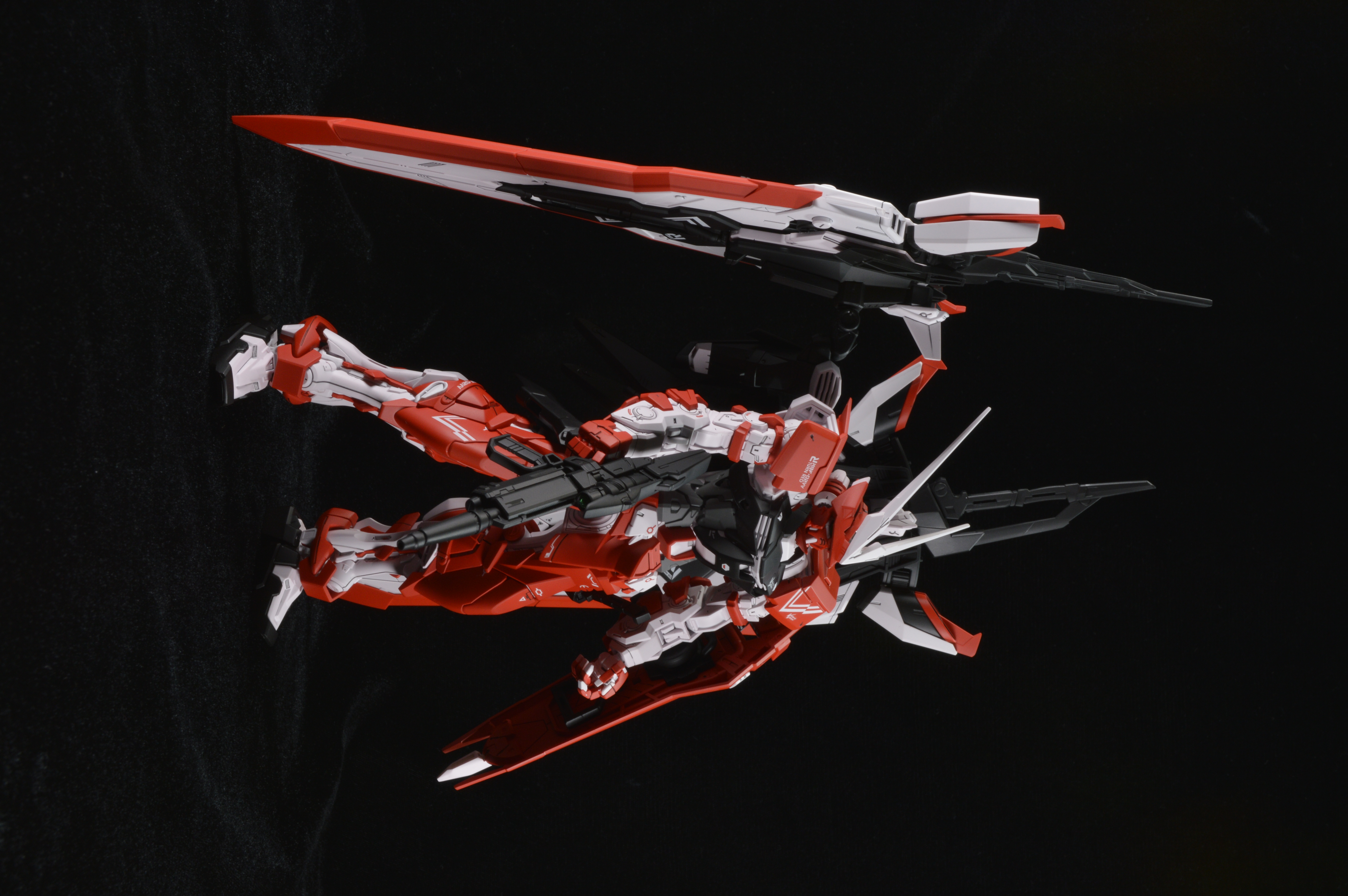 MG Gundam Astray Turn Red