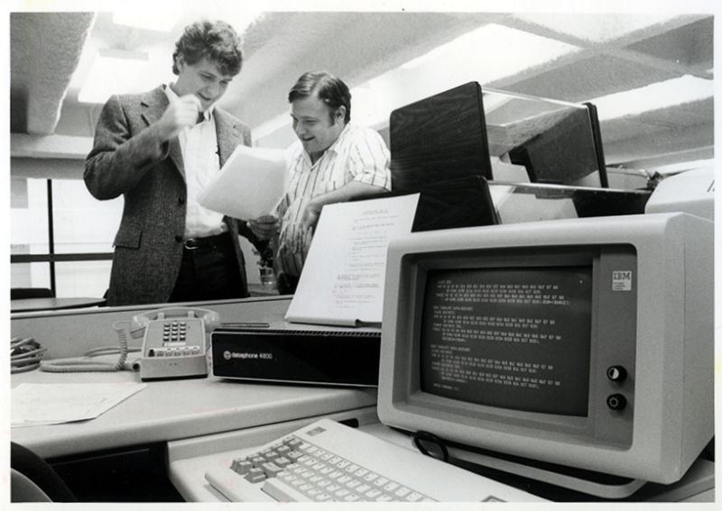 30 Cool Pics Show What the Office Life Looked Like in the 1980s ...