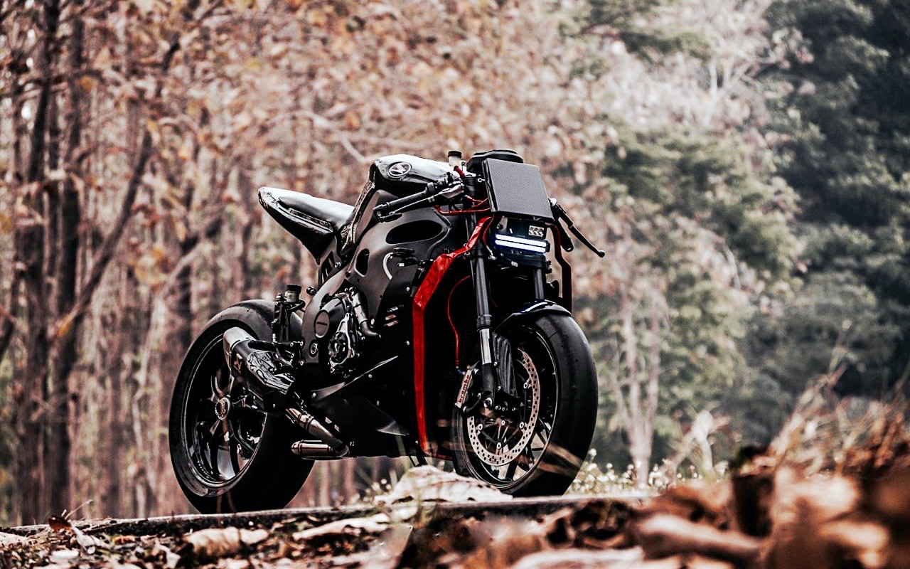 Rueda Grande 1000RR - Inazuma café racer