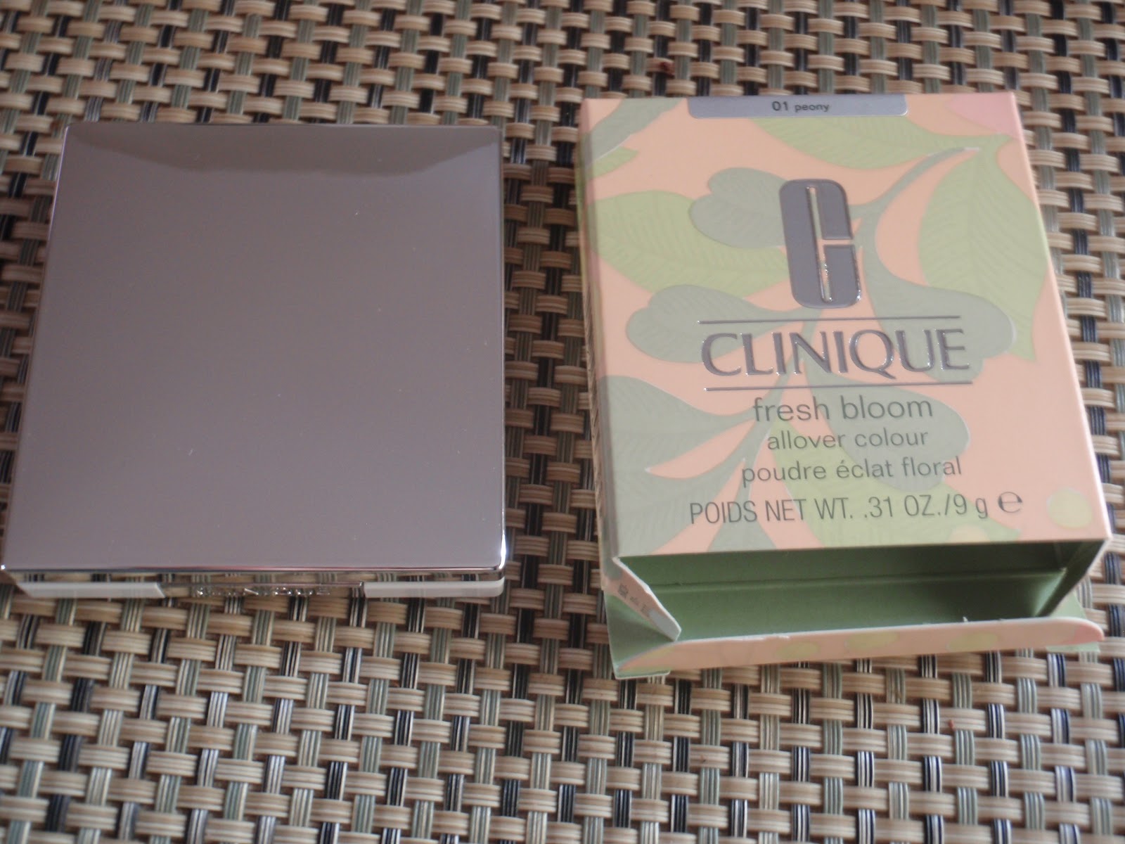 theonlinebeautyeditor: Clinique Fresh Bloom Allover Colour Blush in Peony