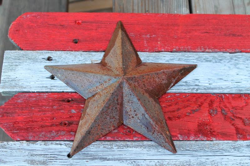 The Musings of a NICU Mommy: DIY Wooden Signs: Rustic Flag