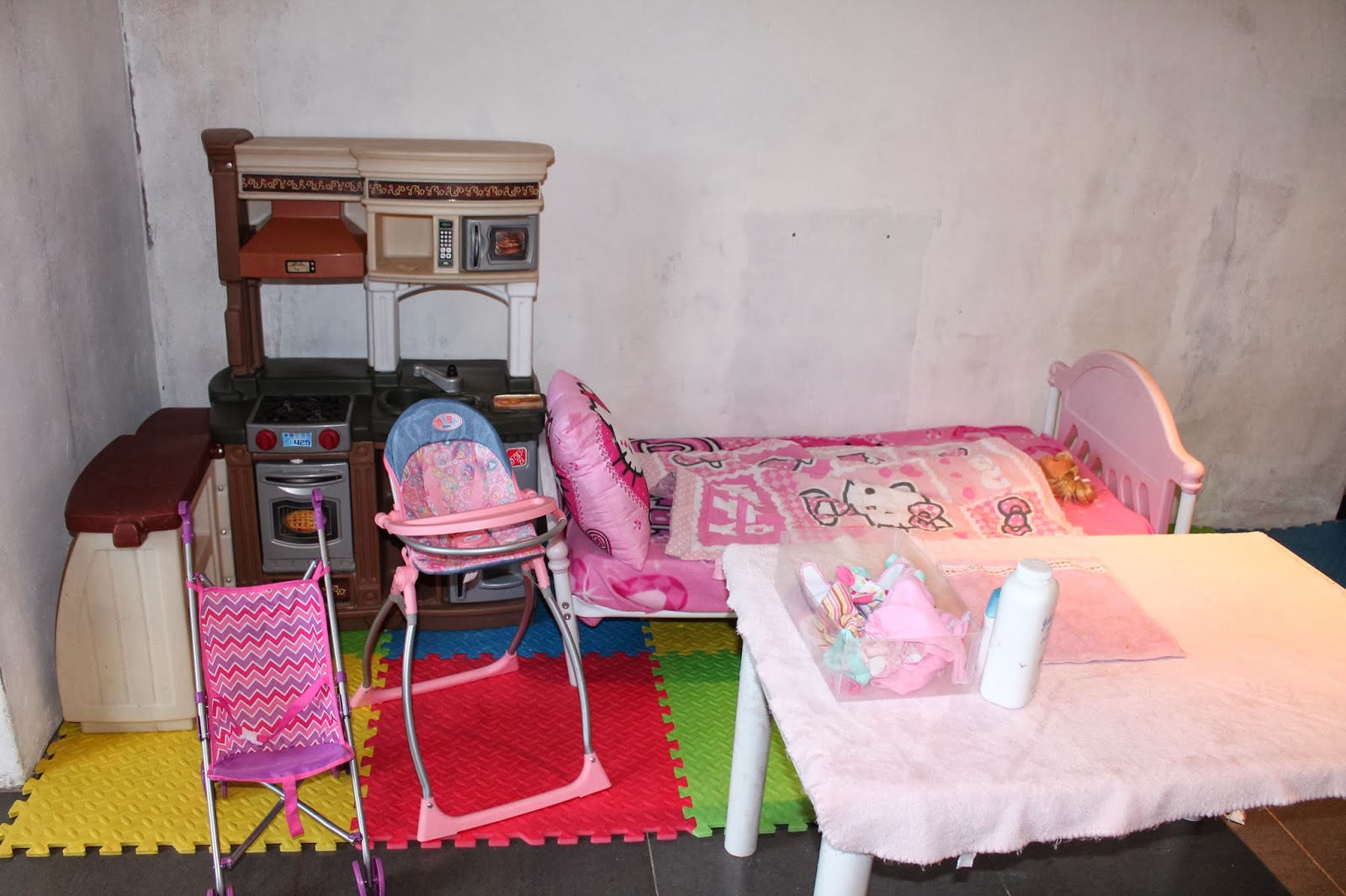 MakingMamaMagic: Pretend Play - Mommy me!